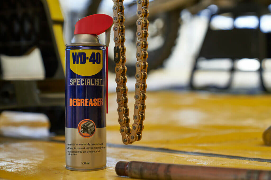WD-40 Specialist Fast Acting Degreaser - WD-40 Africa