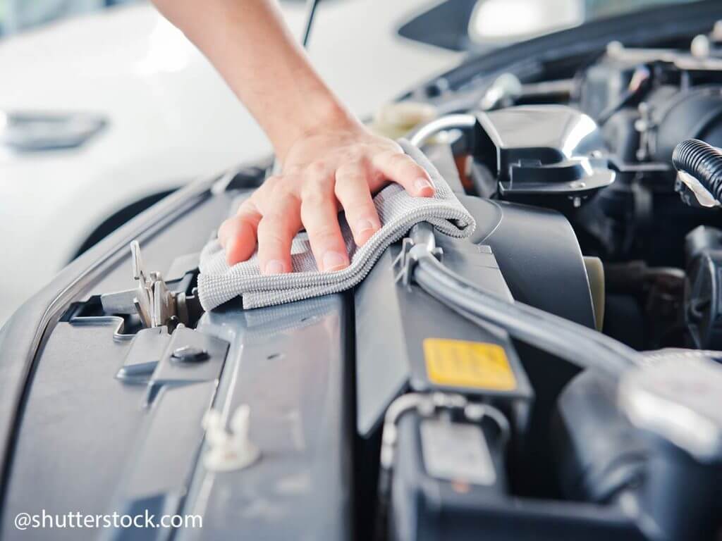 How to Clean your Car's Radiator ? - WD-40 Africa